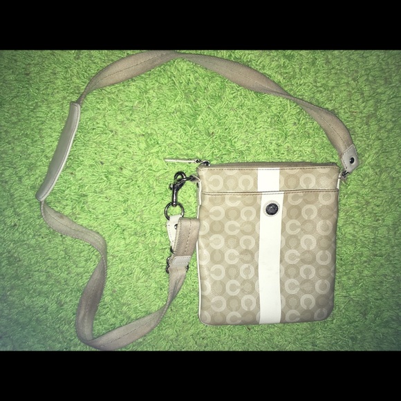 Coach | Bags | Cream Coach Crossbody | Poshmark